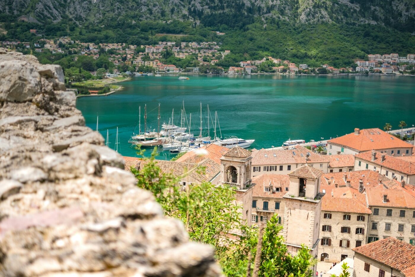 Kotor: La Joya Oculta del Mediterráneo en Arquitectura y Estilo – Inmobiliare