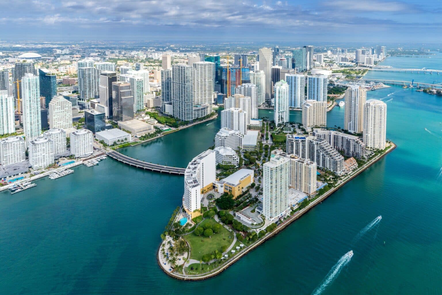 Miami: capital del lujo para compradores latinoamericanos y motor de ...